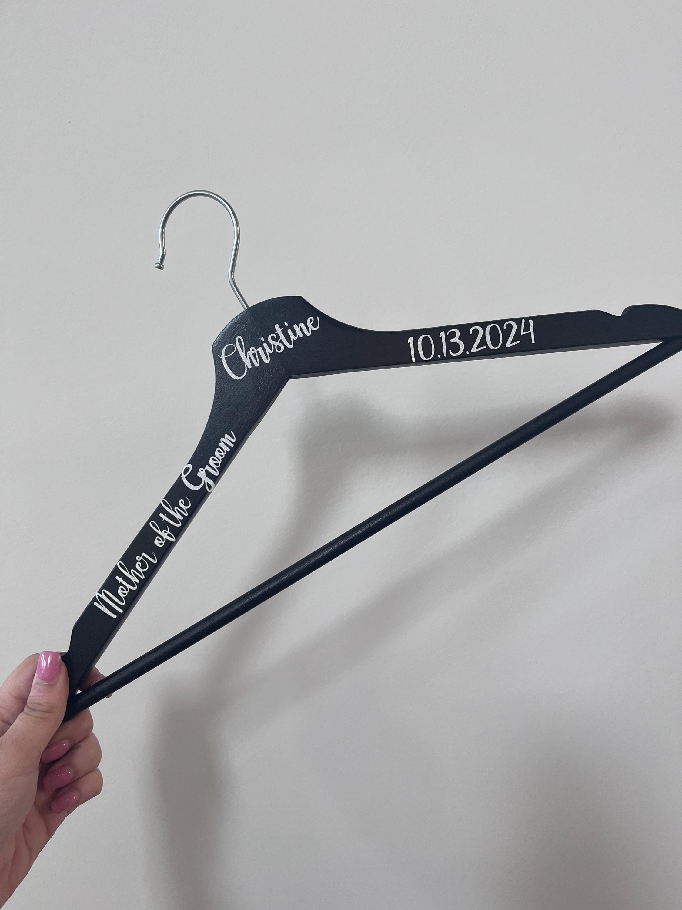 Custom Hangers Bride, Bridal Party, Flower Girls, Mothers of Bride ...