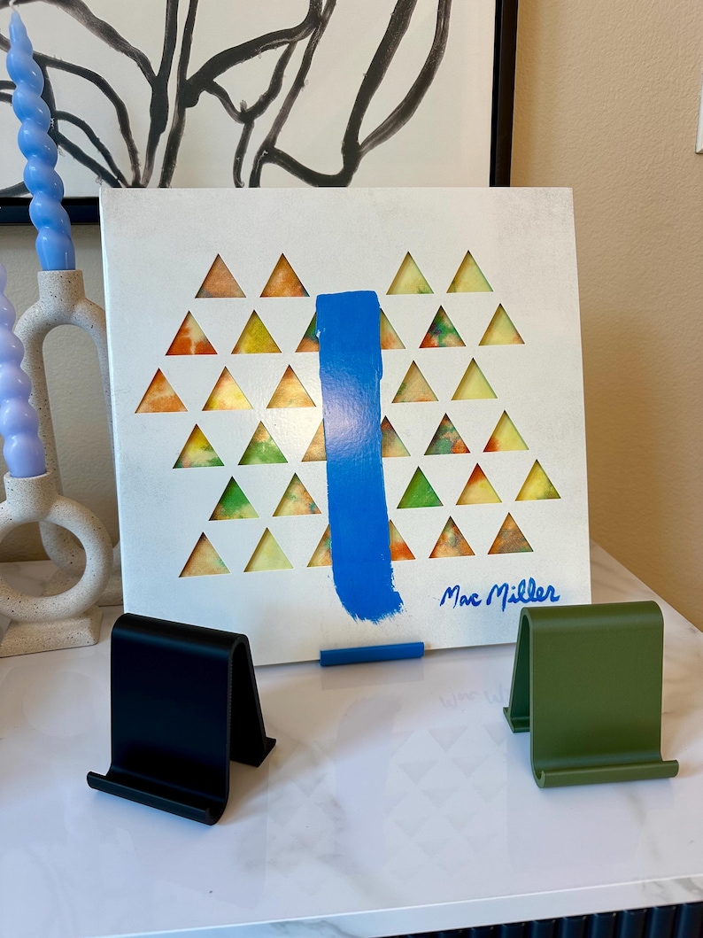 Minimalist Vinyl Record Stand: Tabletop Album Display - Etsy