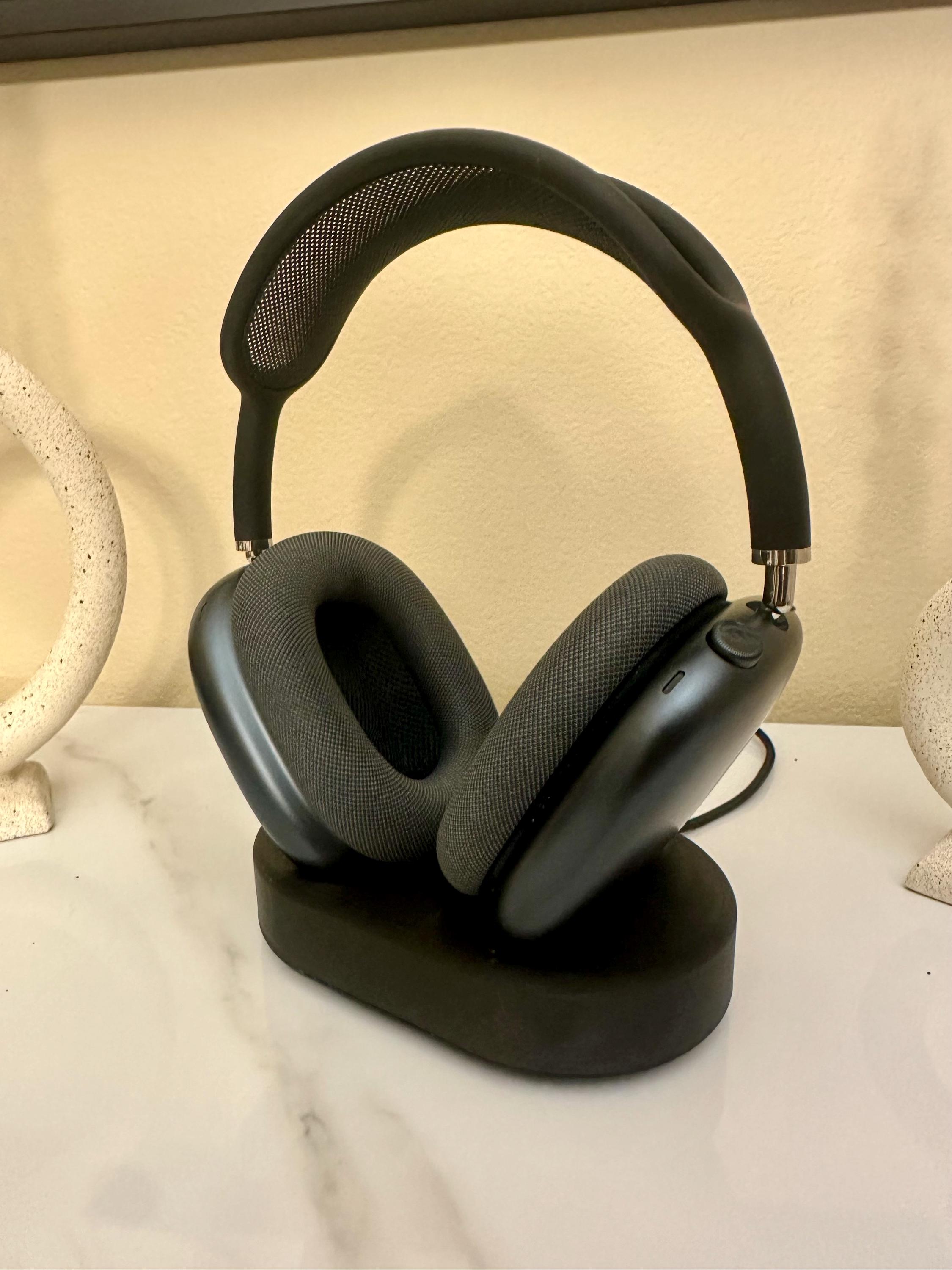 Airpods Max Wireless Charging Dock: Magnetic and Weighted Charging ...