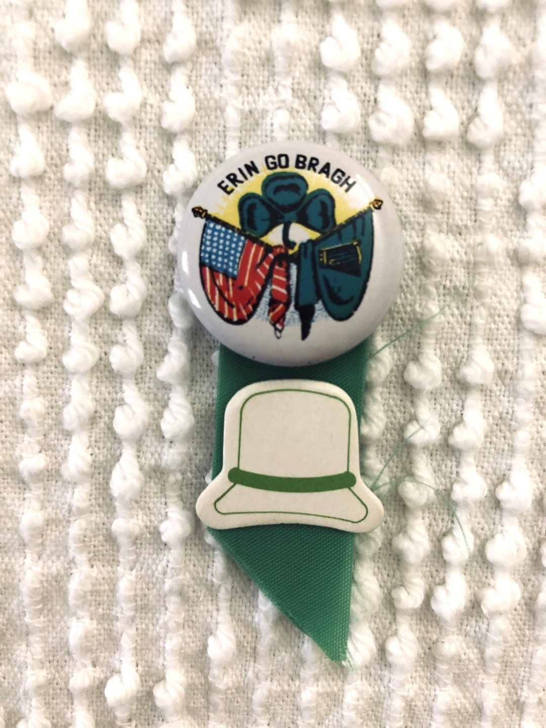 Vintage St Patrick's Day Irish Pin Badges - Erin Go Bragh Metal Button ...