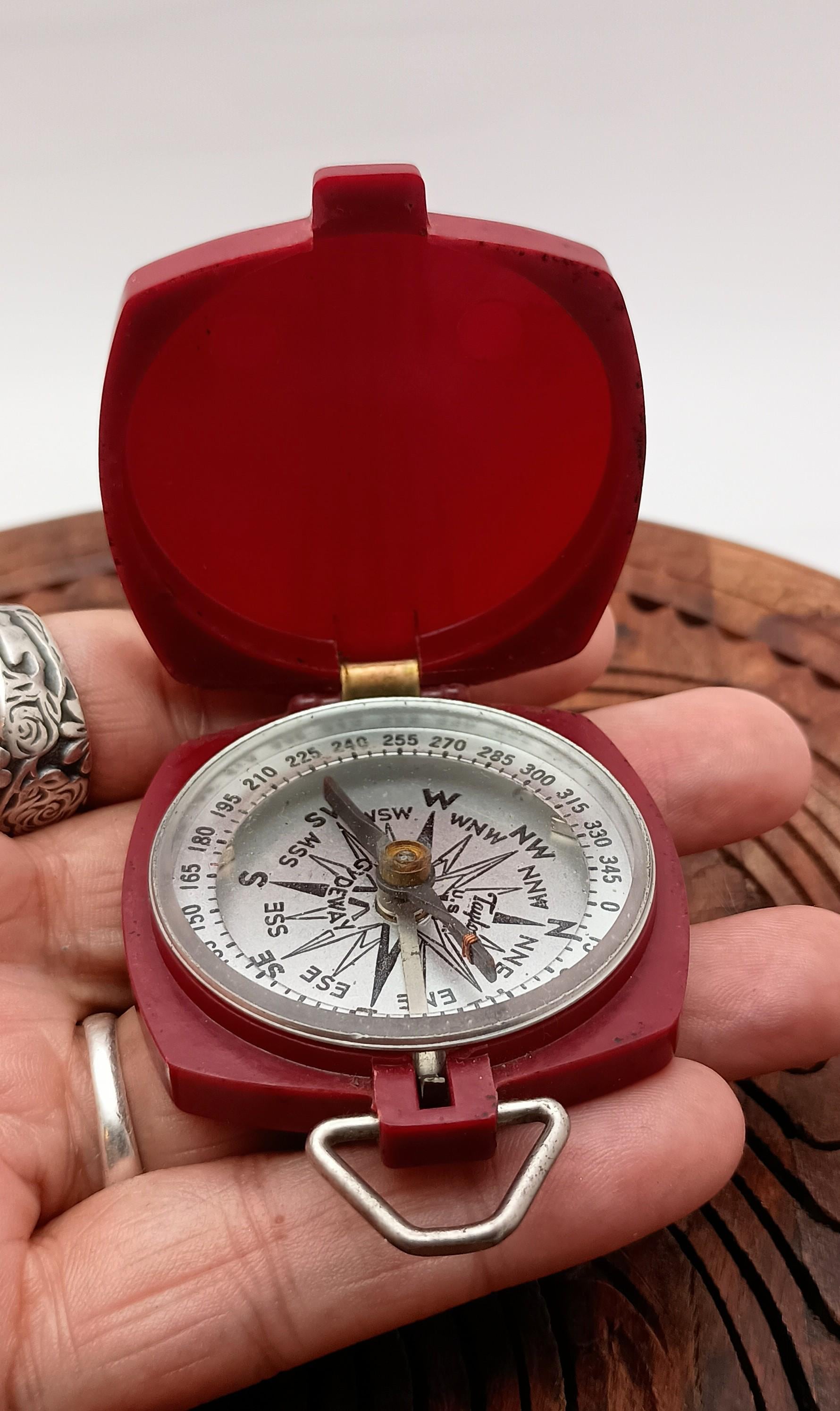 Taylor Gydeway Case Compass, Maroon. Vintage, Made in the U.S.A. - Etsy