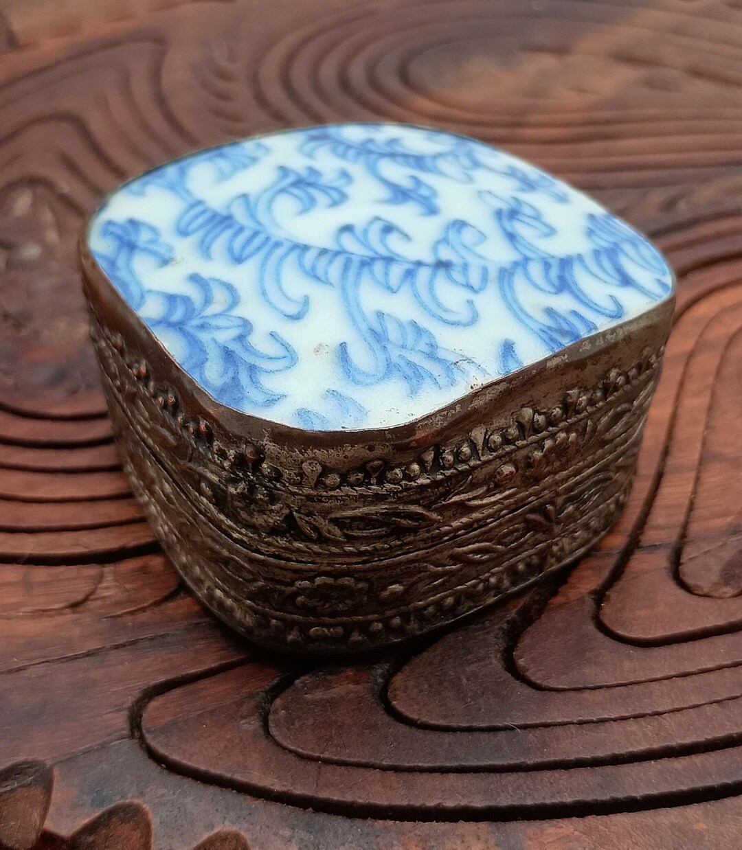 Porcelain Shard Blue and White Trinket Box. - Etsy