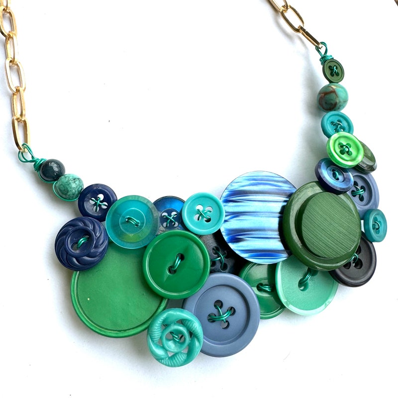 Button Necklace - Etsy