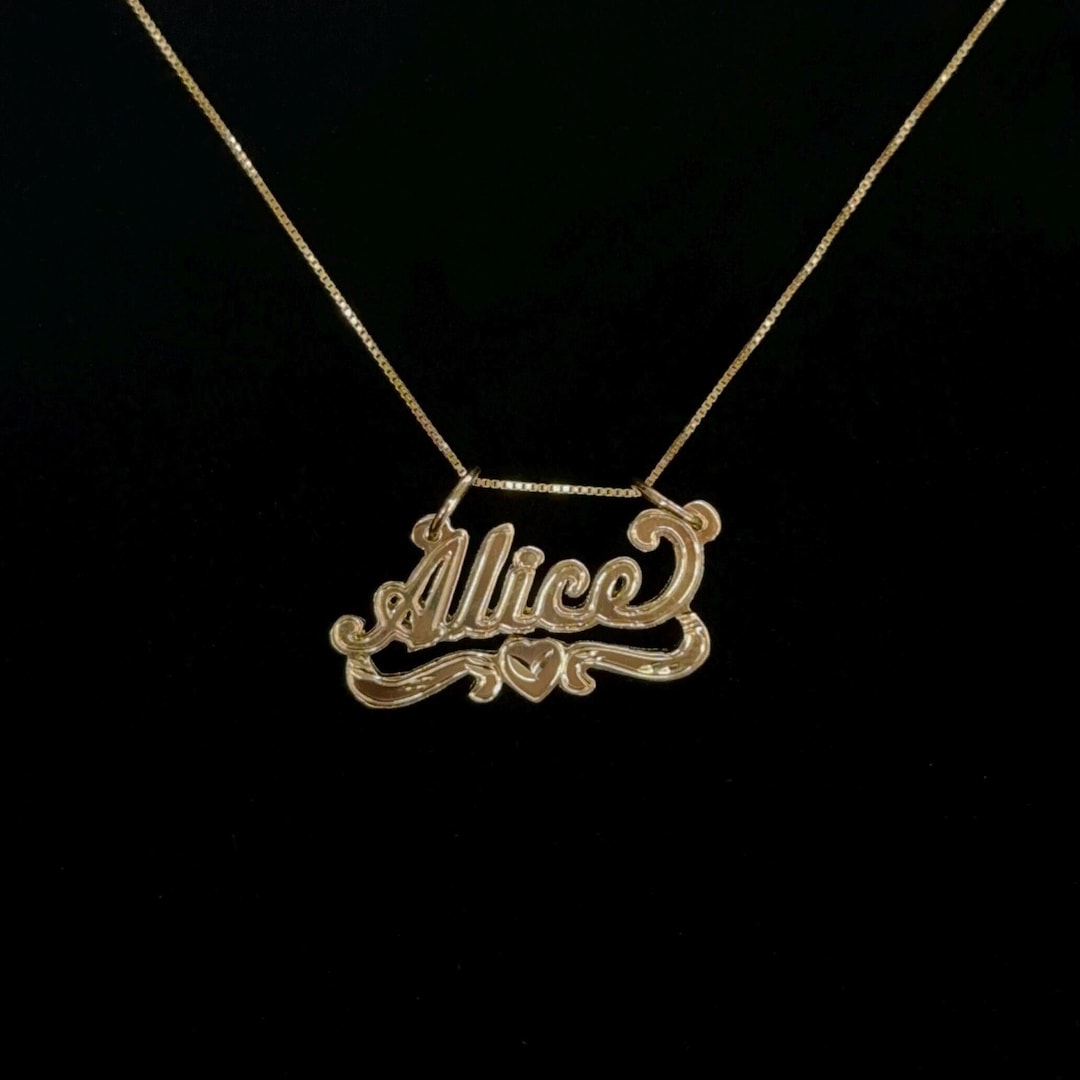 Mini Curved Heart Nameplate Pendant | Lined + Diamond Cut Style - 10K ...