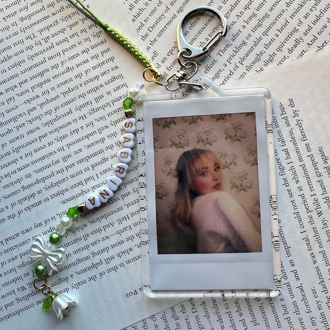 1007 // Sabrina Carpenter Polaroid Keychain - Etsy