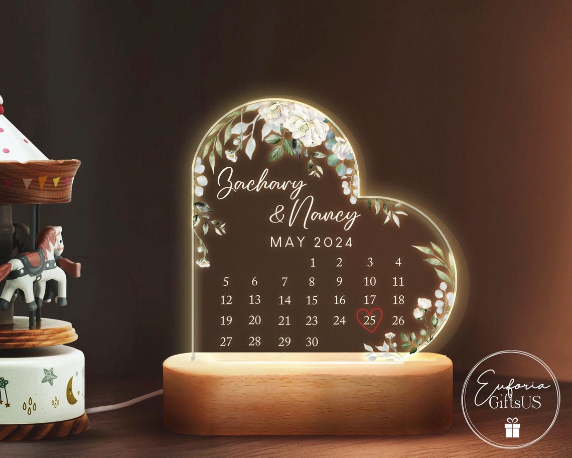 Personalized Couple Calendar LED Light, Anniversary Date Calendar ...