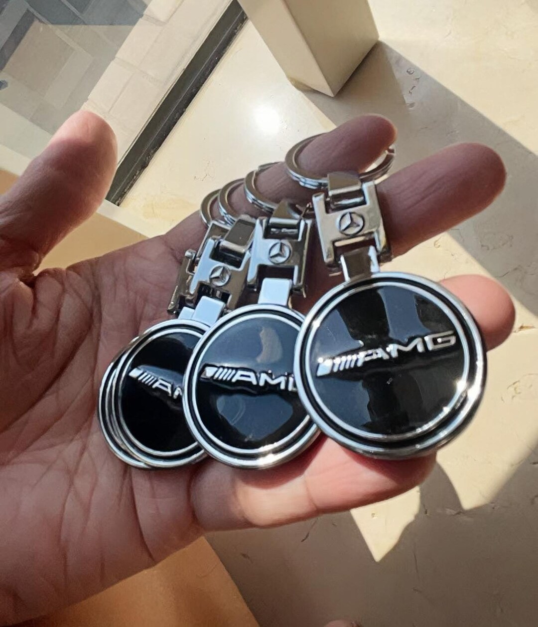 High Quality Luxury Metal Mercedes AMG Keychain Car Logo Benz Keychain ...