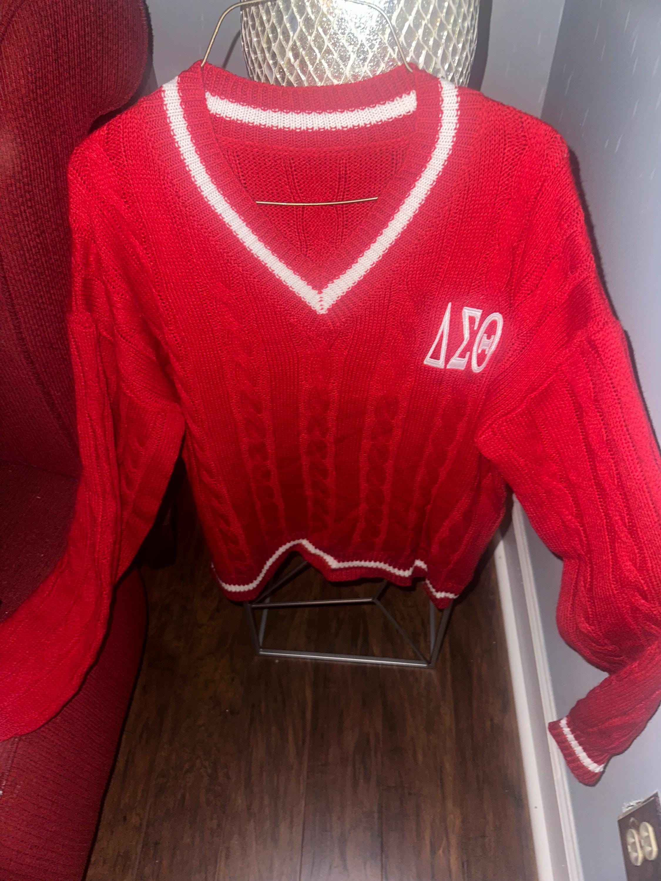 Delta Sigma Theta Sweater - Etsy