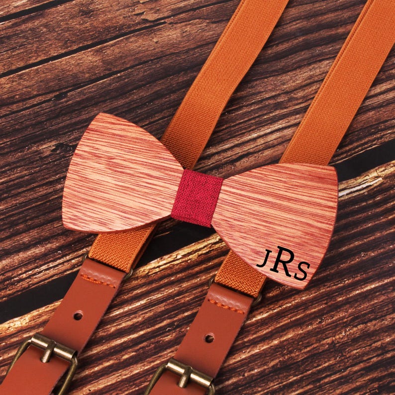 Personalized Wooden Bow Tie – Custom Monogram Groomsmen Gift - Etsy