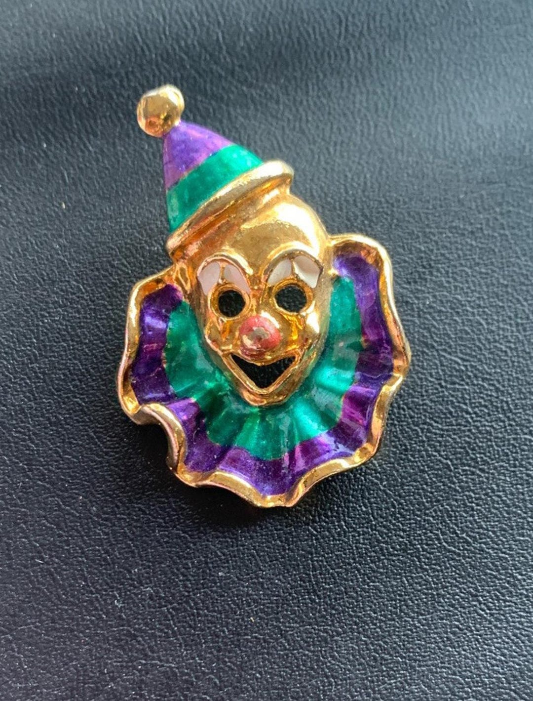 Vintage Enamel Circus Clown Face Pin Brooch Mardi Gras Purple Green ...