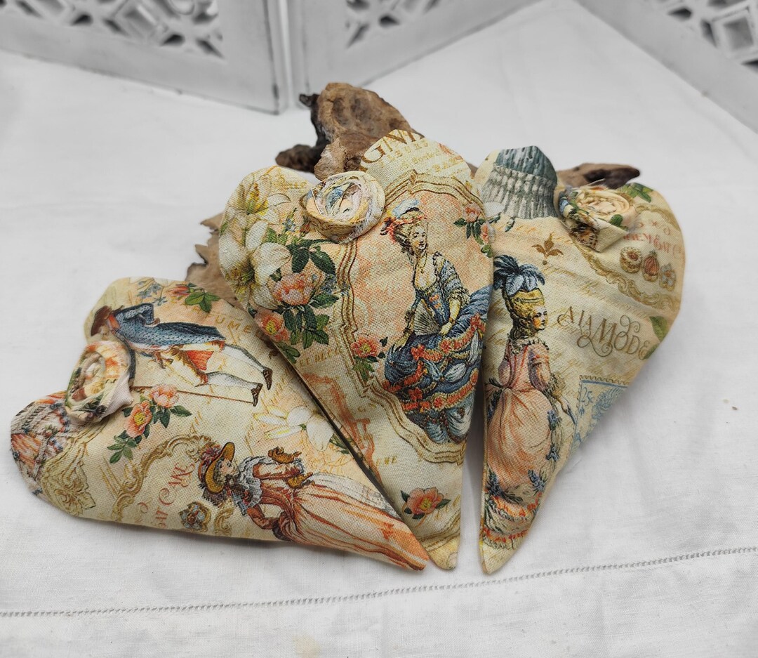 Lavender Heart Sachet: Vintage Victorian Ladies Cotton Print, Handmade ...