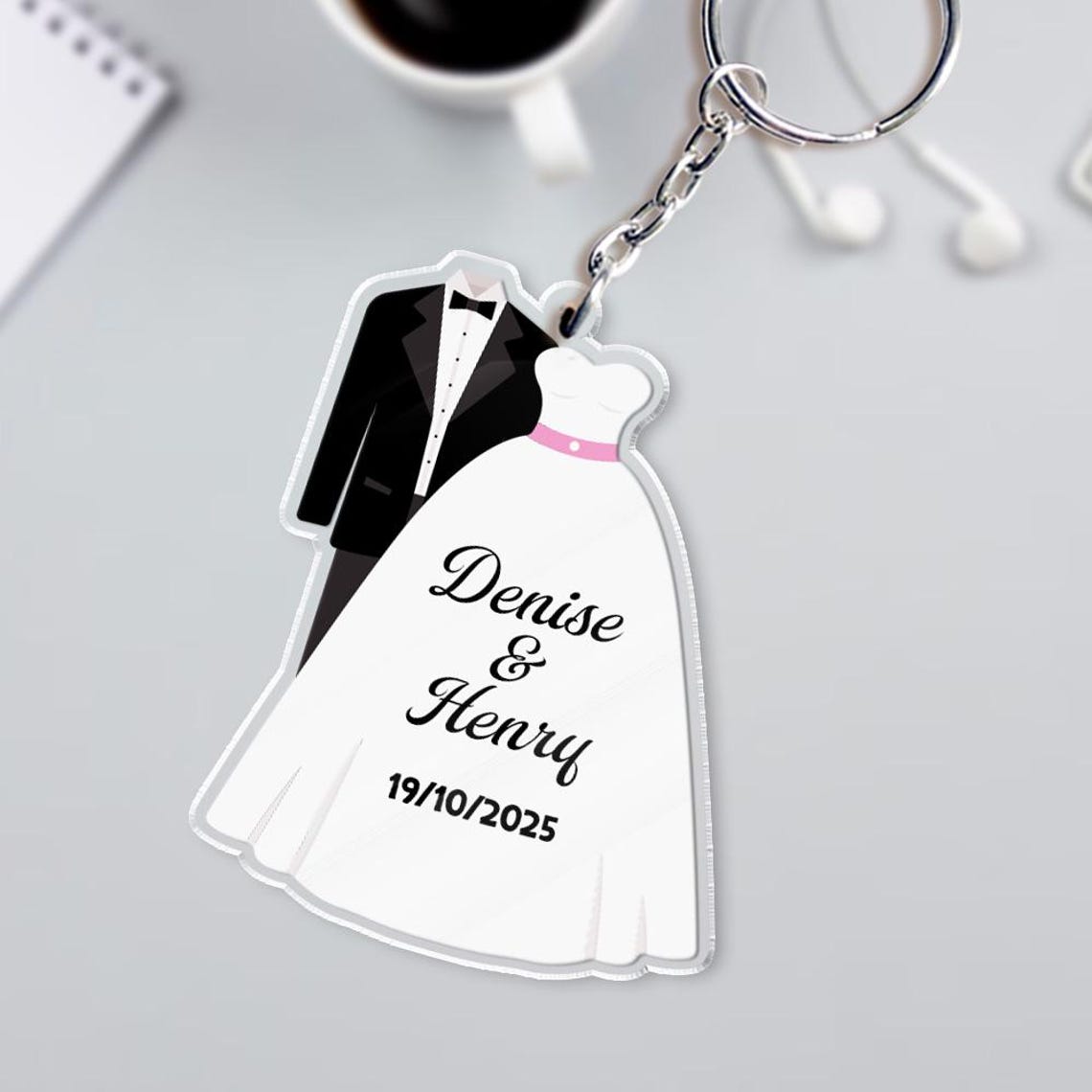 Wedding Couple Keychain, Personalized Bride & Groom Gift, Custom Name ...