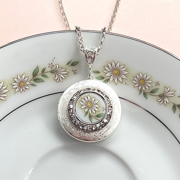 Flower Locket - Etsy