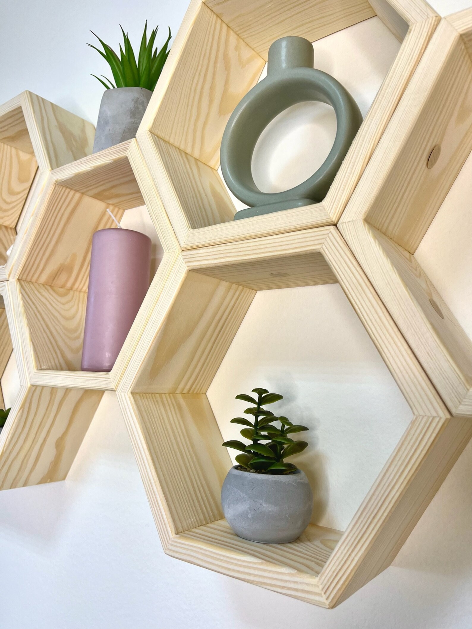 Modular Hexagon Wall Shelf Set, Honeycomb Shelves, Set of 6 Wall ...
