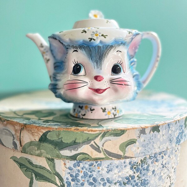 Miss Priss Tea Pot - Etsy