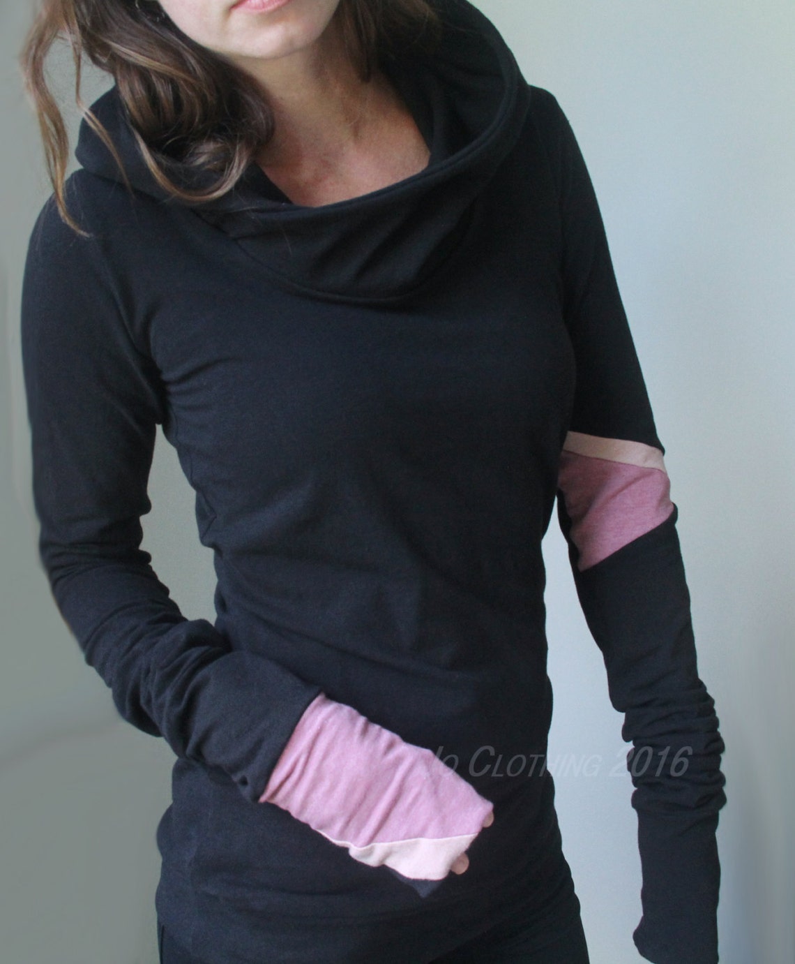 Hooded Top/ Extra Long Sleeves/ Black With Pink Color Block Details - Etsy