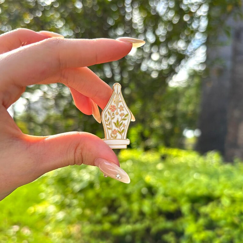 Handmade Pen Cap Pin, Floral Fountain Pen Pin, Writers Enamel Pin ...