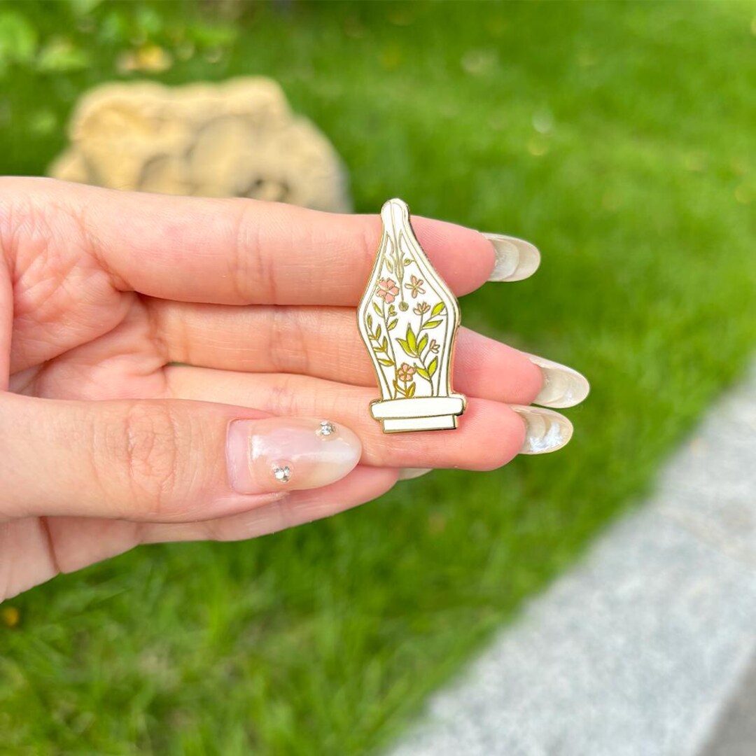 Handmade Pen Cap Pin, Floral Fountain Pen Pin, Writers Enamel Pin ...