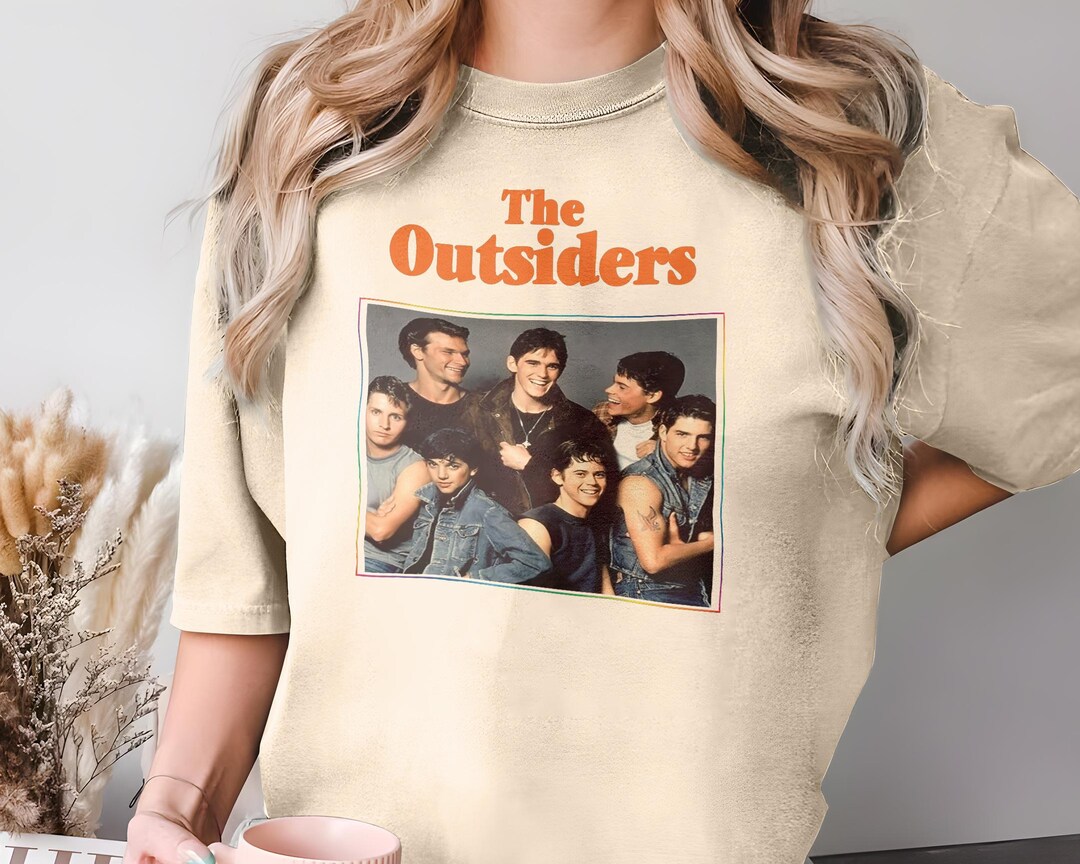 The Outsiders V1 Movie Poster Vintage Retro Print Natural Cotton T ...