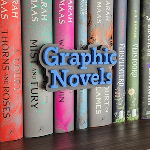 Graphic Novel Bookshelf Peek Out Sign - Bookshelf Romantic Decoration ...