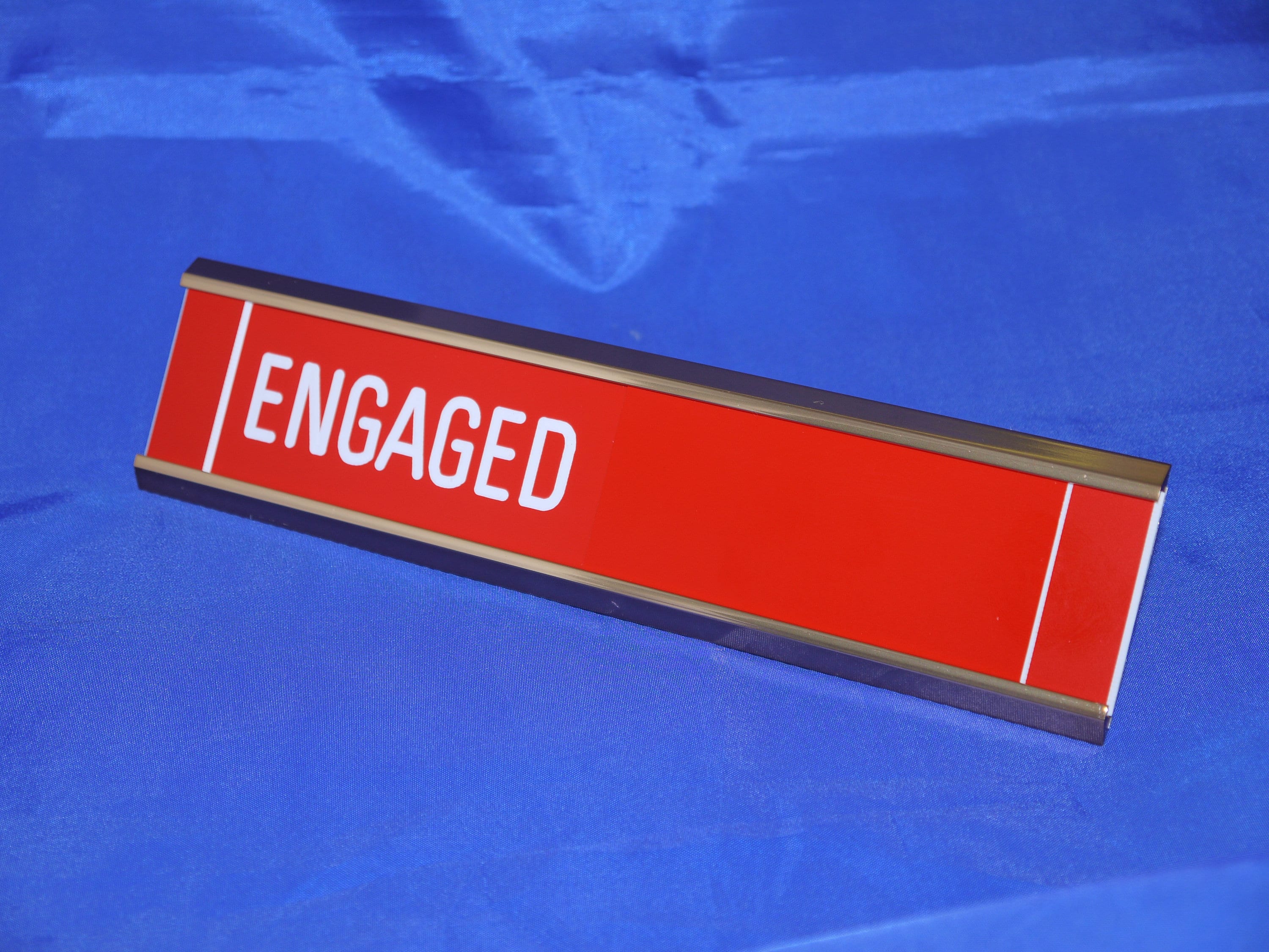Sliding Sign - Engaged / Vacant (or Your Wording) - Etsy