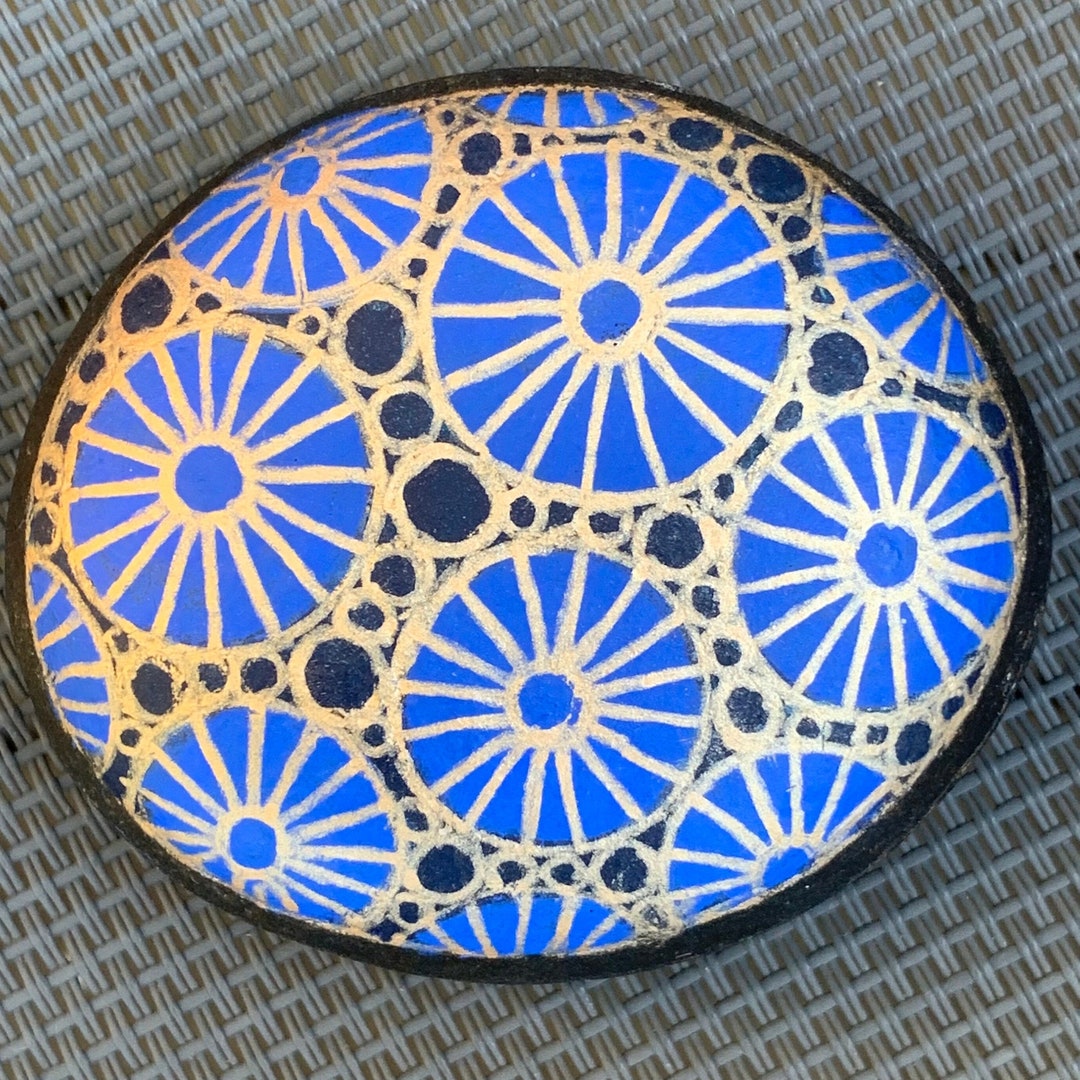 BLUE & GOLD Art Stone - Pacific Ocean - Artist Stone - Flower and ...