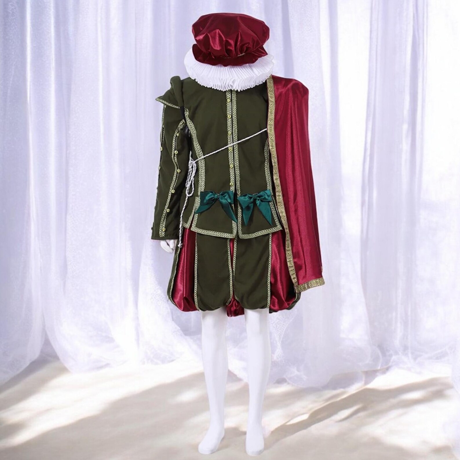 Nobleman Renaissance Costume, Ideal for Medieval Reenactments ...