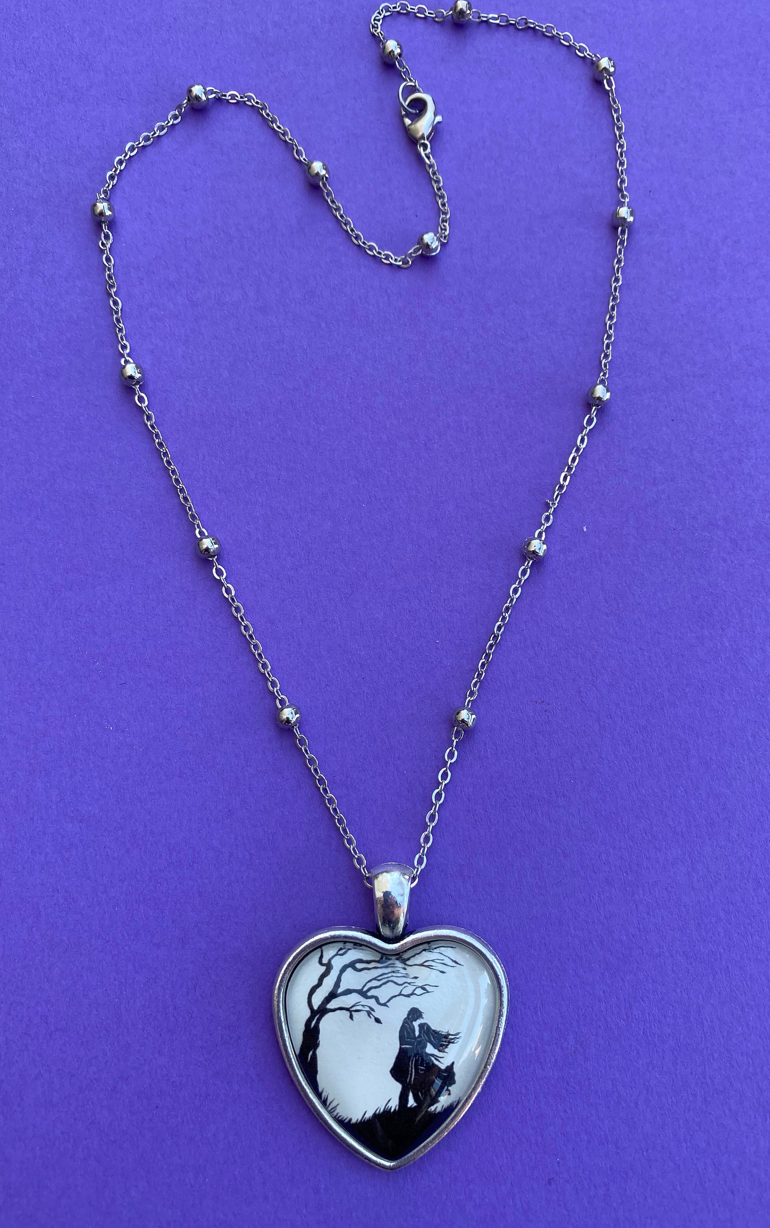 WUTHERING HEIGHTS Heart Necklace Pendant on Chain - Etsy
