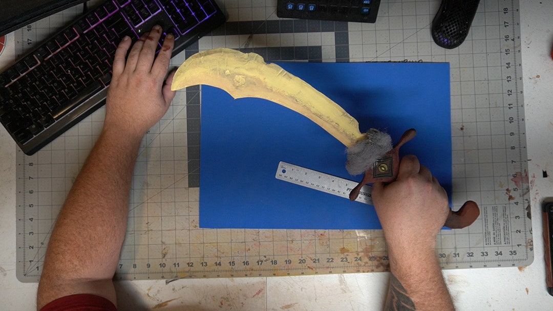 Grounded Inspired Hand Crafted Toenail Scimitar Replica - Life Size - Etsy