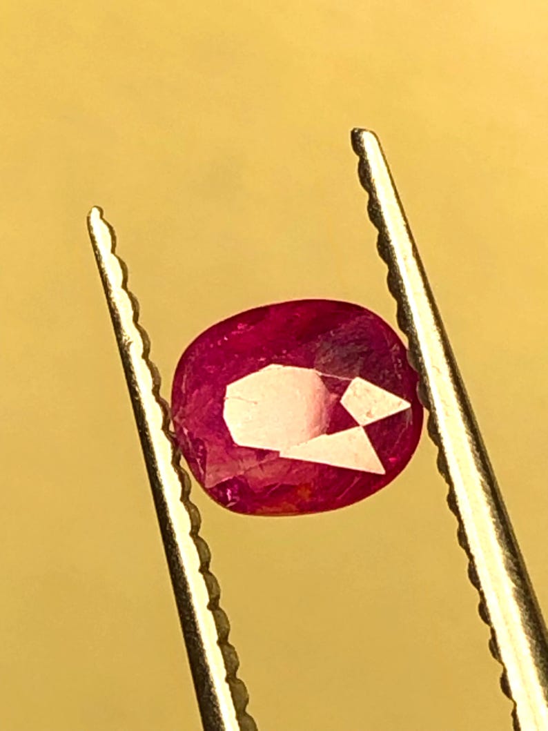 Vivid Red Afghan Ruby: 0.54 CT Untreated Gemstone - Etsy UK