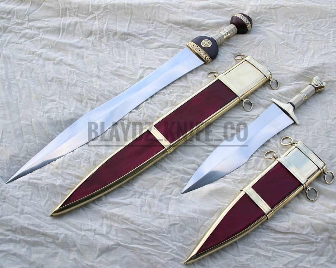 Handmade Engraved Roman Gladius: Forged Viking Sword, Carbon Steel ...