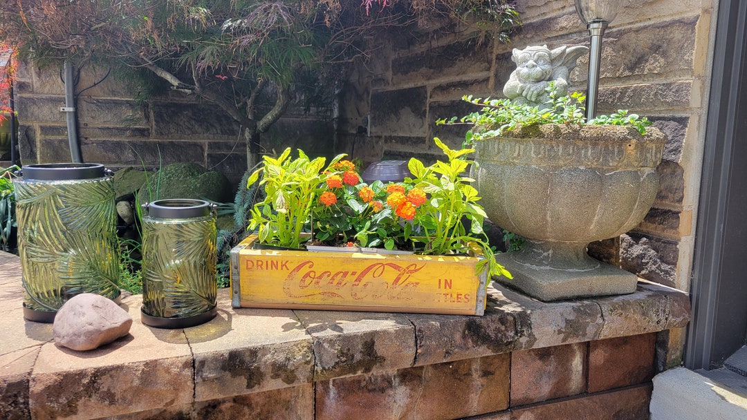Coca-cola Original 1960's Planter Tote Box - With Metal Insert ...