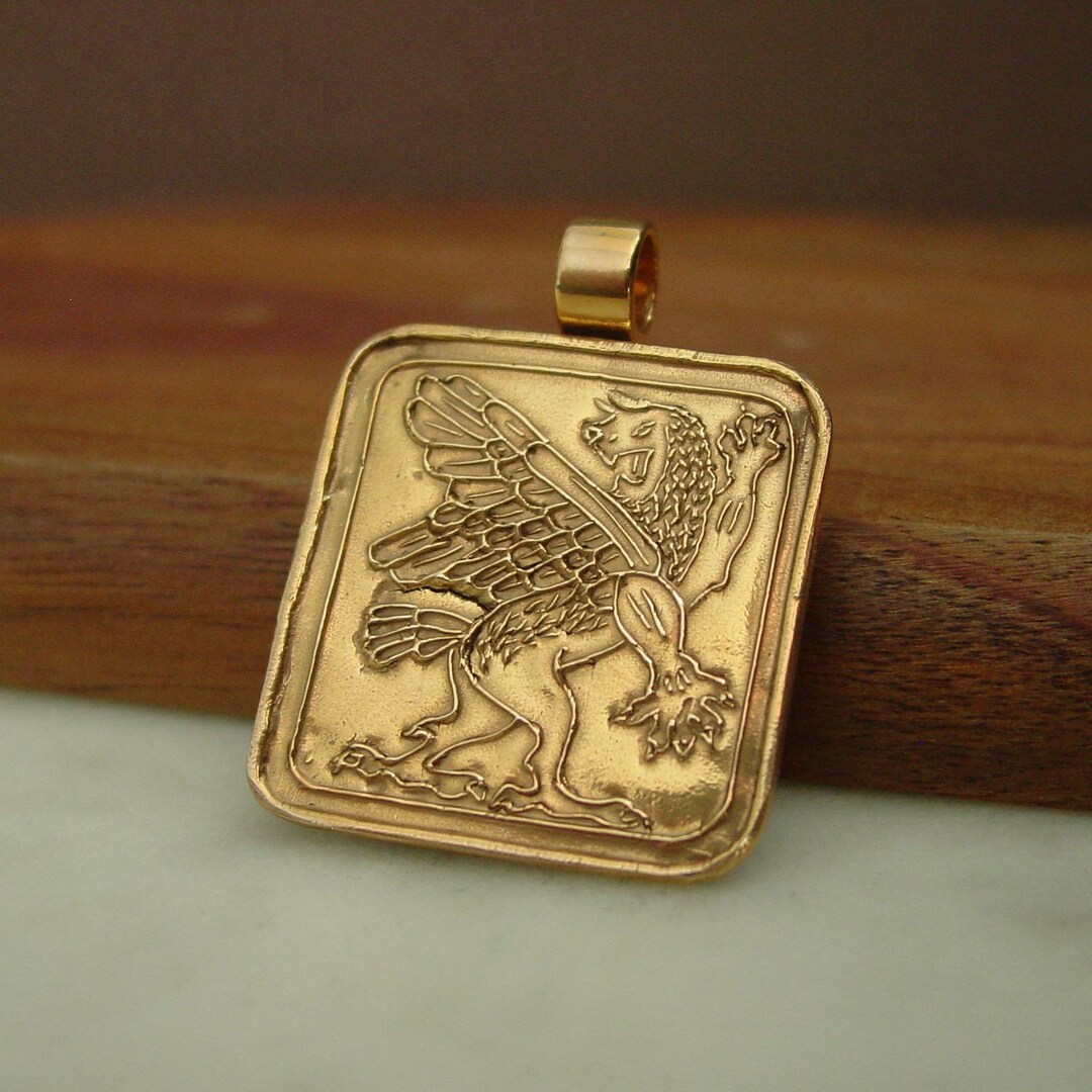 Tiamat Necklace: Hand-carved Dragon Goddess of Creation and Chaos ...