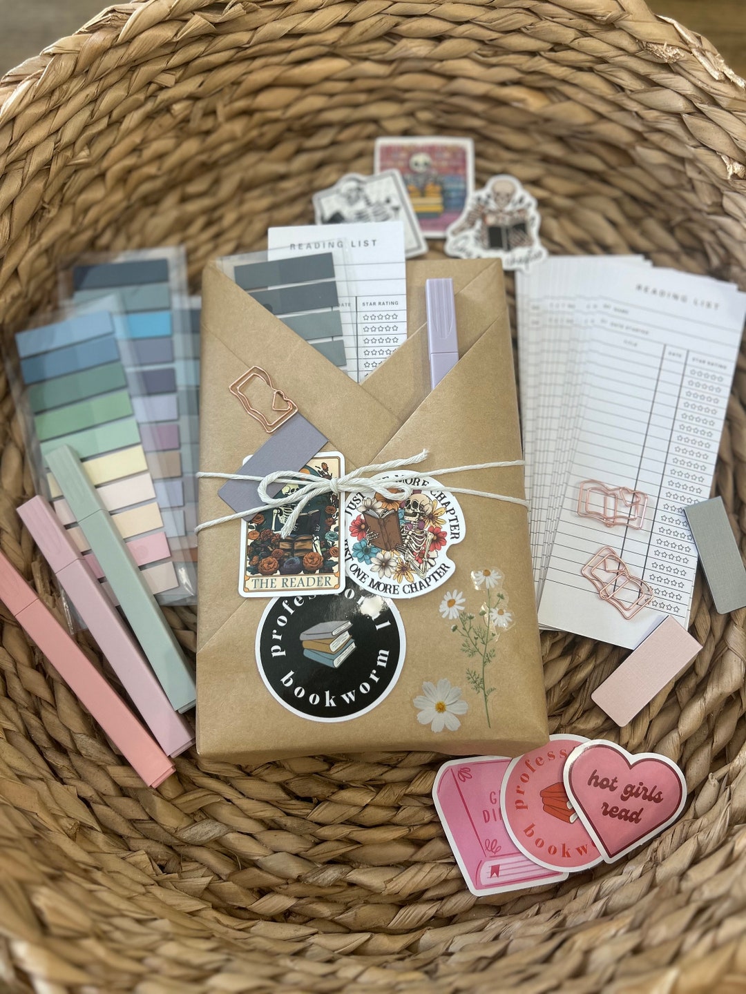 Blind Date With a Book, Mystery Book, Surprise Book, Book Lover Gift ...