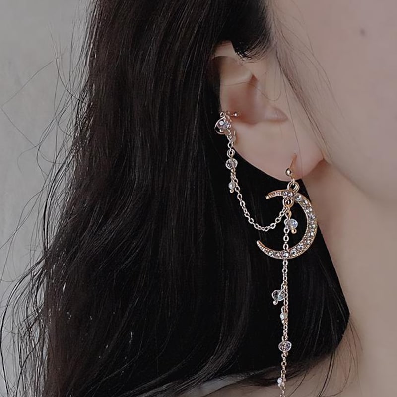 Ear Cuff With Big Chain - Etsy UK