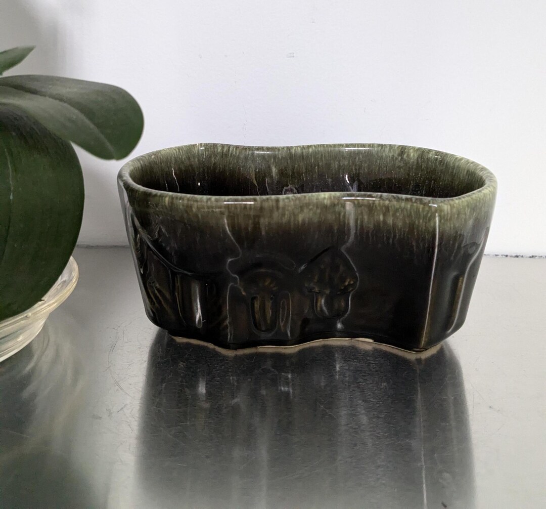 Vintage Hull Pottery Planter: Green Ombre With Mushroom Motif - Etsy