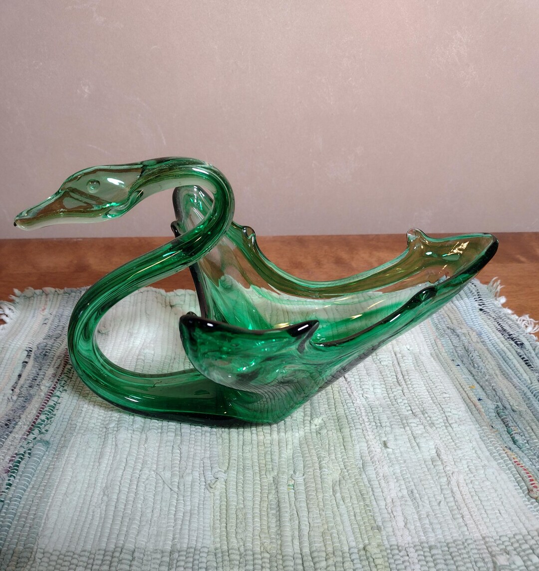 Vintage Sooner Swirl Green Hand-blown Art Glass Swan - Etsy