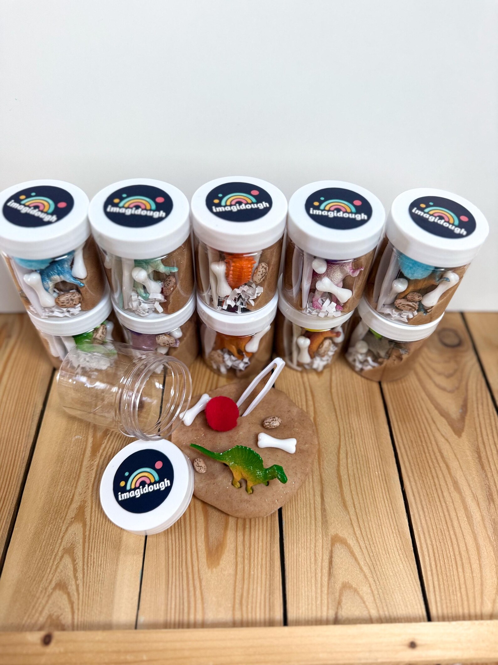 Dino Dig Party Favor Set – 5 Jars | Sensory Playdough for Kids ...