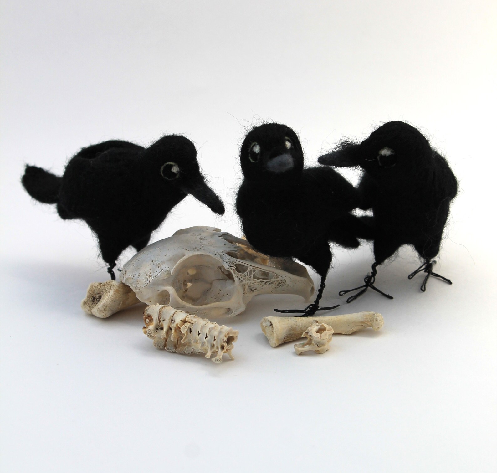 Needle Felted Crow Black Bird Decoration Left Facing | Etsy