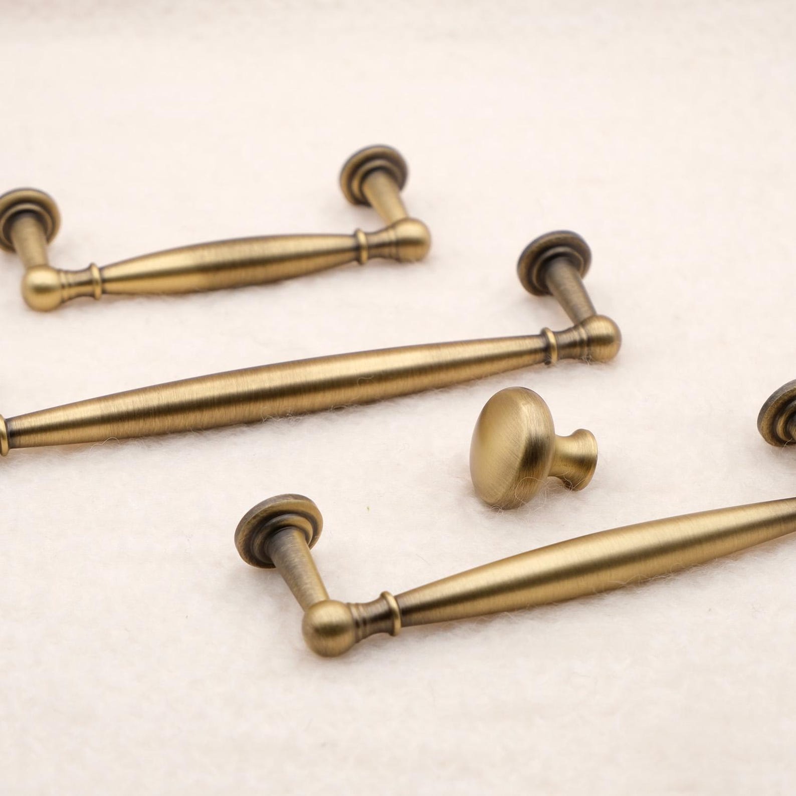 Antique Brass Handles Cabinet Knobs and Pulls Antique Gold Drawer Pulls ...