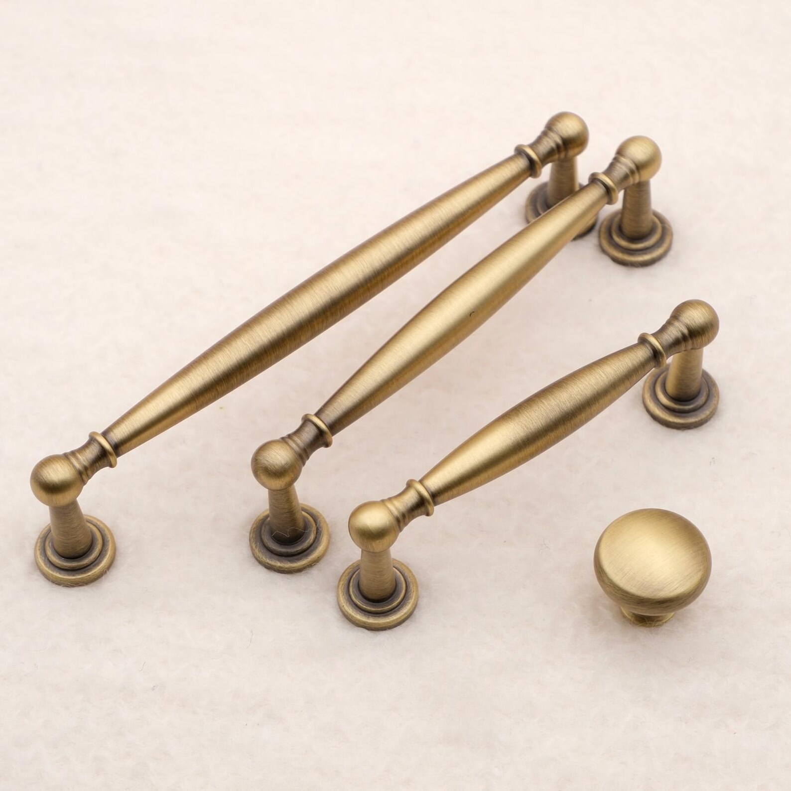 Antique Brass Handles Cabinet Knobs and Pulls Antique Gold Drawer Pulls ...