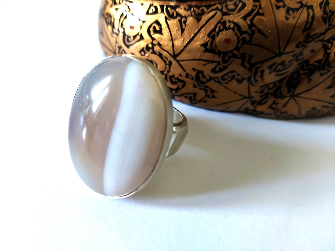 Sterling Silver Ring With Oval Beige and White Agate Stone - Etsy