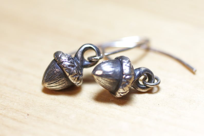 Sterling Silver Miniature Acorn Earrings Tiny Silver Acorn - Etsy