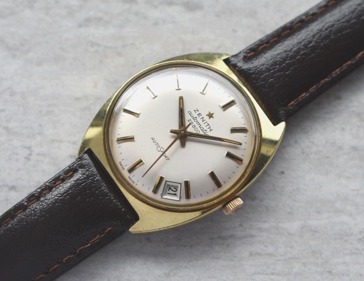 1970s Vintage Zenith Autosport Automatic Gold High Beat Date Leather ...