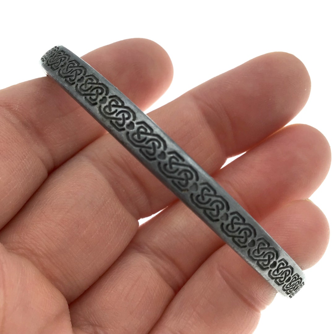 Vintage Pewter Celtic Knot Bangle, Stacking Bangle, Unique Bangle - Etsy