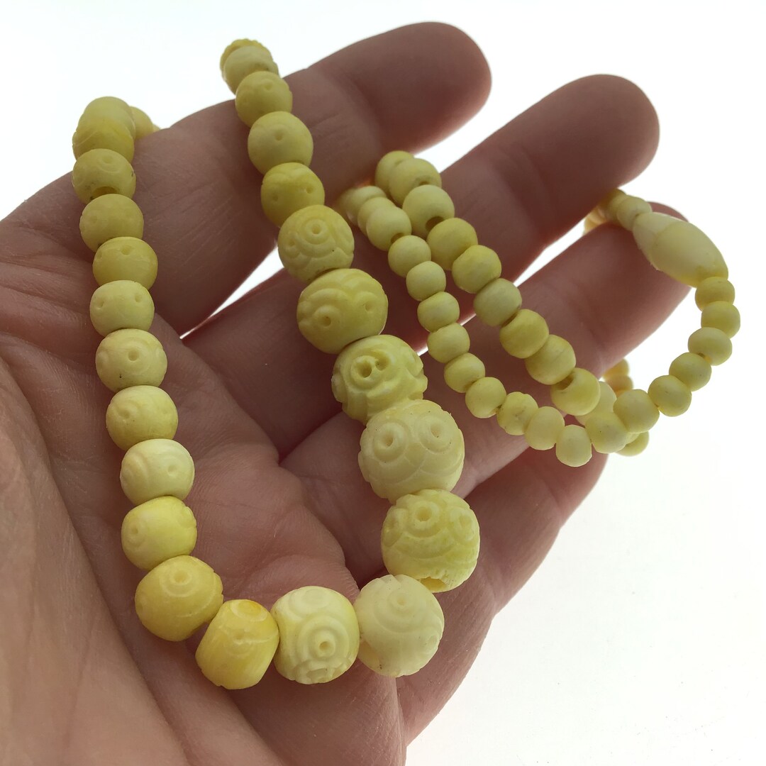 Vintage Carved Celluloid Bead Necklace: 1930s Yellow Choker, 17" - Etsy