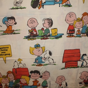 Snoopy Peanuts Gang Charlie Brown Twin Flat Sheet Speech Bubbles ...