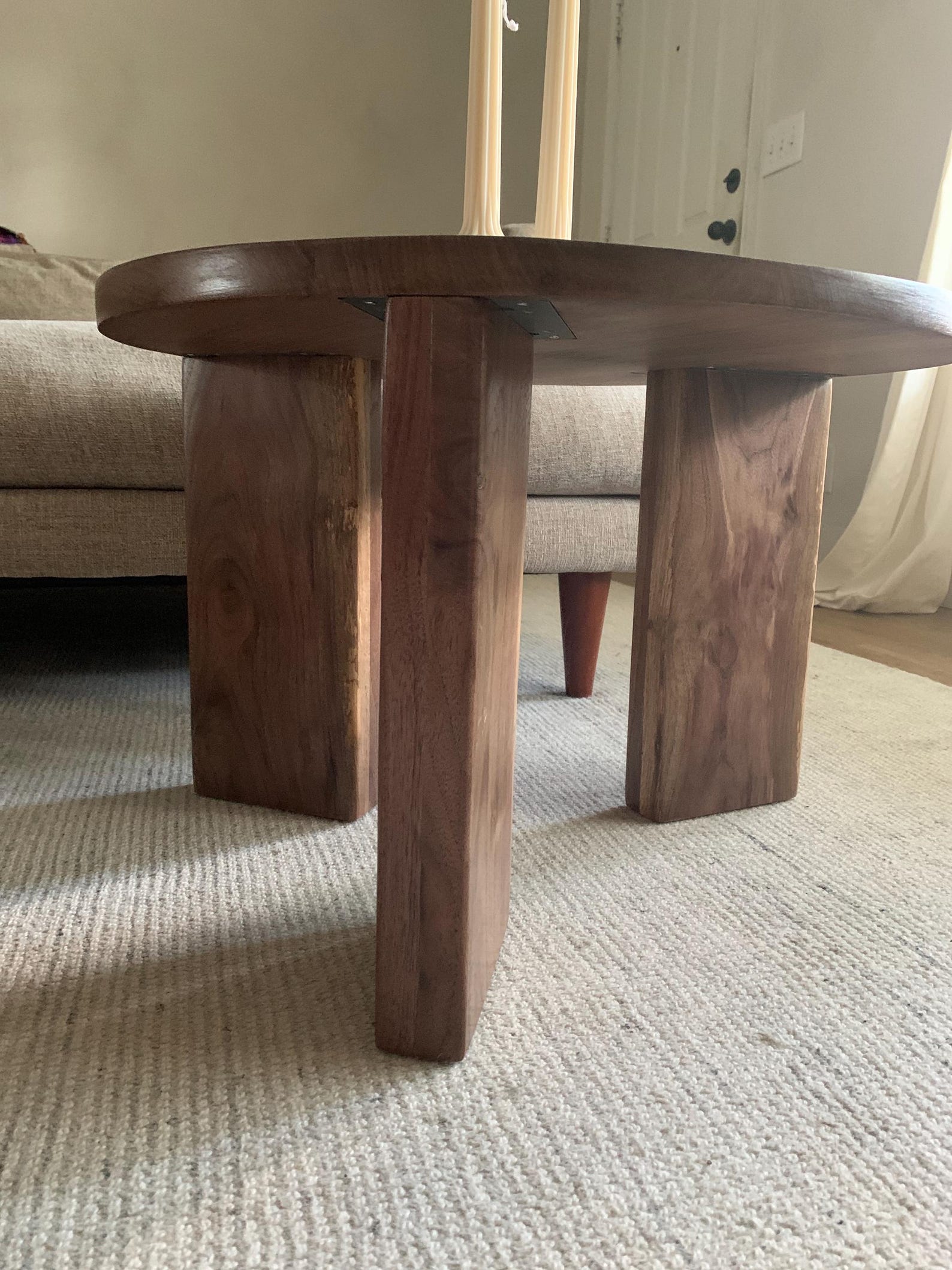 Walnut Coffee Table/round/handmade - Etsy
