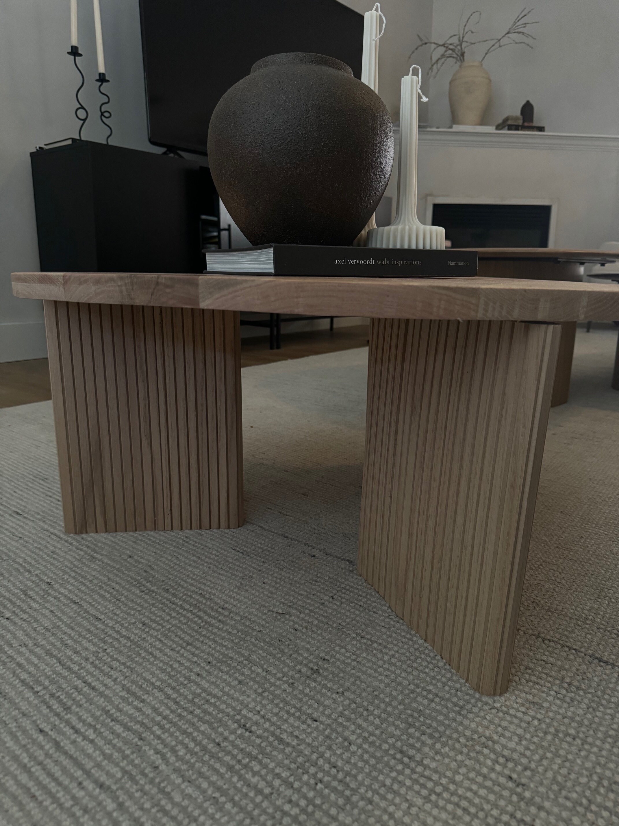 Reeded Legs Oak Coffee Table/round/handmade/doric/column - Etsy