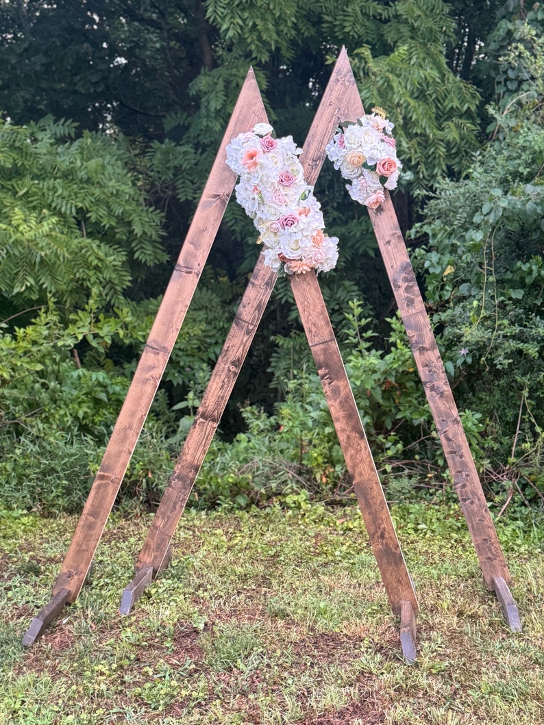 Double Triangle Wedding Arch/fast Free Shipping - Etsy